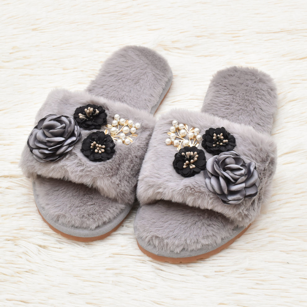 ROSARIA Grey Fur Slides – Cozy Glam Winter Footwear for Women | Spyda ...